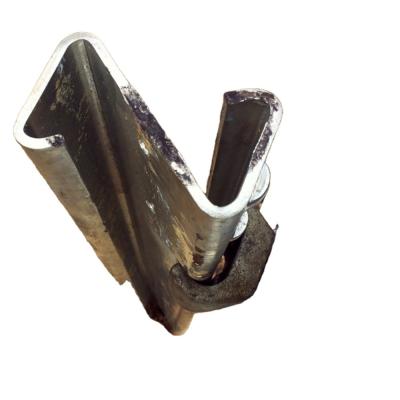 China Stainless Steel Hot Dip Galvanized Z Post for Road Safety and Corrosion Resistance for sale