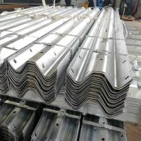 China Q235 Q345 Customized Hot DIP Galvanized Road Barrier Traffic Safety Highway Guardrail for sale