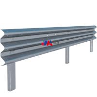 China Hot Galvanized and Cold Rolled Thrie Beam Highway Guardrail with Zinc Coating 550g for sale