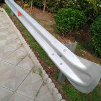 China Roadway Safety S235jr Galvanized Steel Highway Guardrail with Steel Fishtail Terminal End for sale