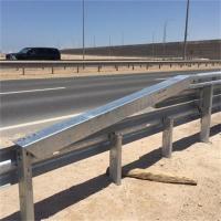 China 2.67mm Nominal Thickness Base Metal Highway Crash Barrier with CE/BV/ISO Certificates for sale