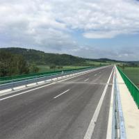 China Highway Guardrail W Beam Steel Cost Per Foot Made of Q345 Strip Steels for Road Protection for sale