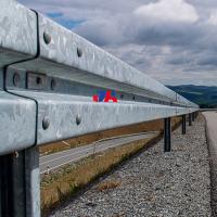 China Galvanized Steel Highway Safety Guardrail Traffic Crash Barrier for Customer Requirements for sale