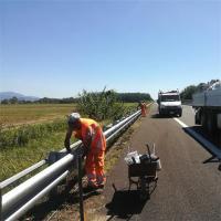 China 2.67mm/3.0mm Thickness Steel Highway Guardrail for Roadway Safety and Traffic Control for sale