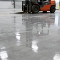 China Industrial Grade Wear Resistant Top Coat with Heavy Duty Protection Anti Slip for Garage Warehouse Workshop Flooring for sale