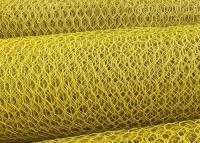China 2.5mm Yellow Coated Hexagonal Poultry Netting Fence Hexagonal Chicken Wire Mesh for sale
