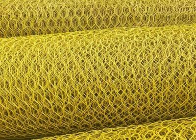 China 2.5mm Yellow Coated Hexagonal Poultry Netting Fence Hexagonal Chicken Wire Mesh for sale