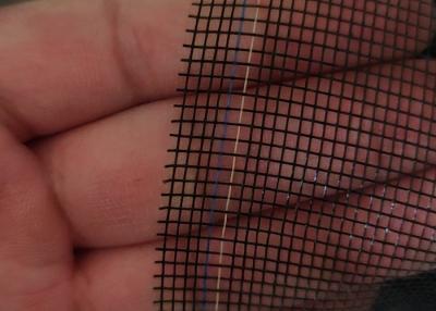 China 5 Feet Height 16x13 Mesh Black Fiberglass Window Screen Mesh 85Gram for sale
