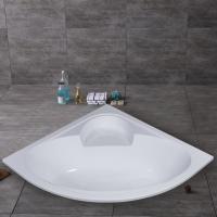 China Corner Acrylic Bathtub with Built-in Panels 1500x1500mm 5 Year Warranty for sale
