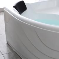 China Acrylic Corner Bathtub with Removeable Panel Bathtub Disassembled Customized Request for sale