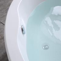 China Acrylic Corner Bathtub with Skirt Legs Disassembled Panel Tub 1500x1500x580mm for sale