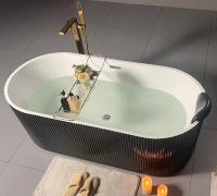 China Oval Pure PMMA Acrylic Freestanding Bathtub 1700x800mm with Stainless Steel Legs for sale