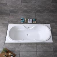China Oval Acrylic Bathtub 1800x900x450mm Hand Control Indoor Tub with Center Waste Hole for sale