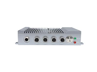 China Industrial 4G Vehicle Router 8Gb RAM 4Gb eMMC Qualcomm Quad Core IP67 for sale