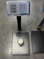 China OBM Supported Customizable 150kg-500kg Industrial Digital Electronic Bench Scale with High Accuracy and Steel Platform for sale