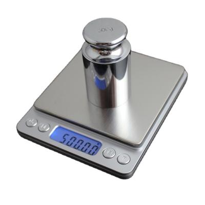 China Stainless Steel Kitchen Weight Measuring Scale Battery Powered High Accuracy 3kg 0.1g Digital Food Scale with Scale Tray for sale