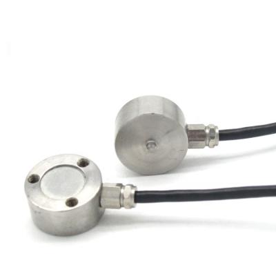 China Sensitity 1.5±0.2 % mv/v Sub Miniature Button Load Cell 300kg 500kg with High Sensitivity and Resistance Sensor Theory for sale