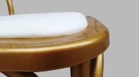 China 400kg Weight Capacity Gold Chiavari Chairs Wedding White Cushion 28x1.2mm Tube Size for sale