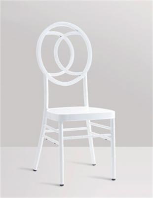 China White Wedding Chiavari Chair No Upholstered 15.5 Inches Seat Depth for sale