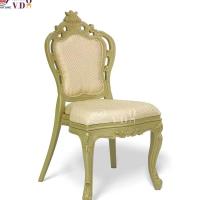 China Luxury Hotel Banquet Chair With Comfortable Back Seat Cushion Pp Material Palace Chair for sale