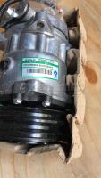 China SDLG wheel loader 4190002758 Air conditioner compressor spare parts for sale