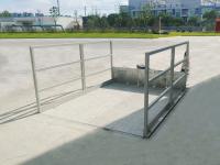 China Loading Dock Table with Handrail and Loading Flap Driven by Hydraulic 2500x2000mm for sale