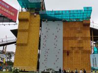 China Indoor Outdoor Rock Climbing Walls Customized Design for Sports Park Gym Equipment for sale