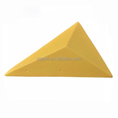 China Yellow GRP Material Bouldering Wall Volumes for Indoor Climbing Package Quantity 1pc for sale