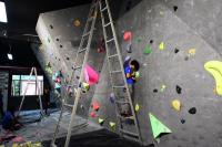 China XL Indoor Bouldering Wall Project Volume for Adventure Parks from Chongqing Supplie for sale