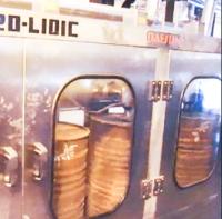 China 200L 4-Nozzle Fully Automatic Bitumen Asphalt Drum Filling Machine 300kg Capacity for sale