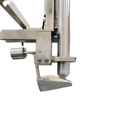 China Automatic Electric Filling Nozzle DN25 DN42 with ±0.1-0.2% Accuracy for Drum IBC Container Liquid Filling for sale