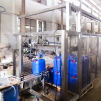 China 18L Automatic Lube Oil Filling Machine 4 Nozzles PLC Control 380V 50Hz for Viscous Liquids for sale