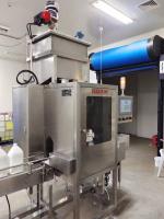 China 1L-4L Fully Automatic 4 Nozzle Mesh Conveyor Explosion Proof Liquid Filling Machine for Jerrycan Pail Can Tin for sale