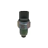 China SUNORO PC400-8 PC450-8 Common Rail Pressure Sensor 499000-6160 499000-4441 for sale