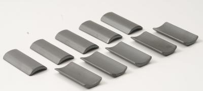 China Anisotropic Magnetic Property Sintered Ferrite Magnet for Temperature Applications Max Operating Temperature up to 250°C for sale