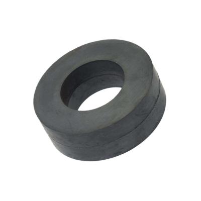 China Industrial Sintered Ferrite Magnet with Max Operating Temperature of 250°C Heavy-Duty Grade for sale