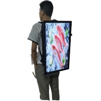 China 32 Inch Digital Billboard Walking Mobile Advertising Player with Touch Panel LCD for Outdoor Marketing Backpack for sale