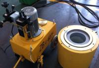 China Post Tension Bridge Construction Machine CYW 100-650 Ton Multi Strand Stressing Jacks for sale