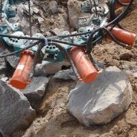 China 22kw Hydraulic Concrete Pile Cutter With Noise for sale