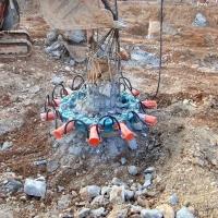 China Big Crush Breaker Round / Square Hydraulic Concrete Pile Head Cutter for sale