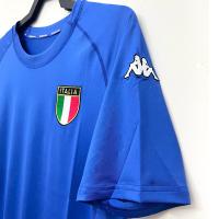 China Classic Retro Soccer Jerseys Breathable Fabric Vintage Soccer Shirts for sale