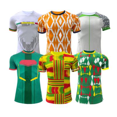 China Breathable Soccer Team Jersey Lightweight Fabric Dynamic Design for sale