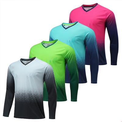 China Lightweight 100% Polyester Custom Team Jersey with Ergonomic Fit and Moisture-Wicking for sale