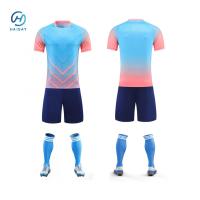 China Lightweight Polyester Mesh Custom Team Jersey for Moisture-Wicking and Vibrant Team Colors for sale