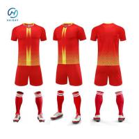 China Personalized Customized Football Team Jersey Made of Quick-Dry Polyester Fabric for sale