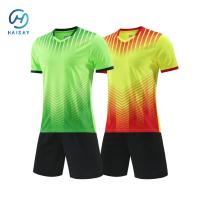 China Customizable Football Jersey Set Green Red Gradient Team Logo for sale