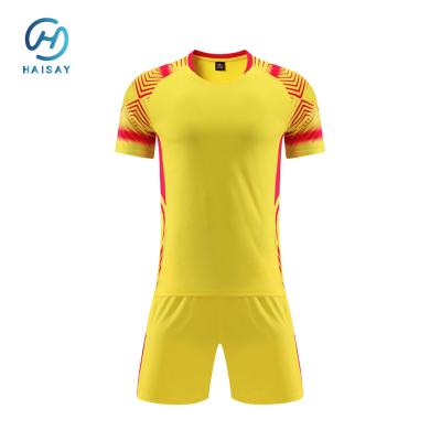 China Custom - Made Soccer Jersey Casual Set: Personalized Polyester Outfit With Striking Design, Ideal For Teams & Soccer Aficionados for sale