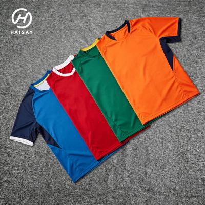 China Custom Soccer Team Kit – Personalized Football Jersey & Shorts for Clubs and Players for sale