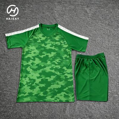 China Custom Football Team Kit – Personalized Soccer Jersey and Shorts for Clubs for sale