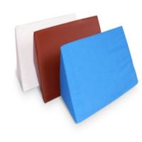 China In Stock Foot Elevation Pillow Ankle Wedge Pillow Memory Foam Elevated Triangle Cushion For Circulation, Swelling,Pain Relief for sale